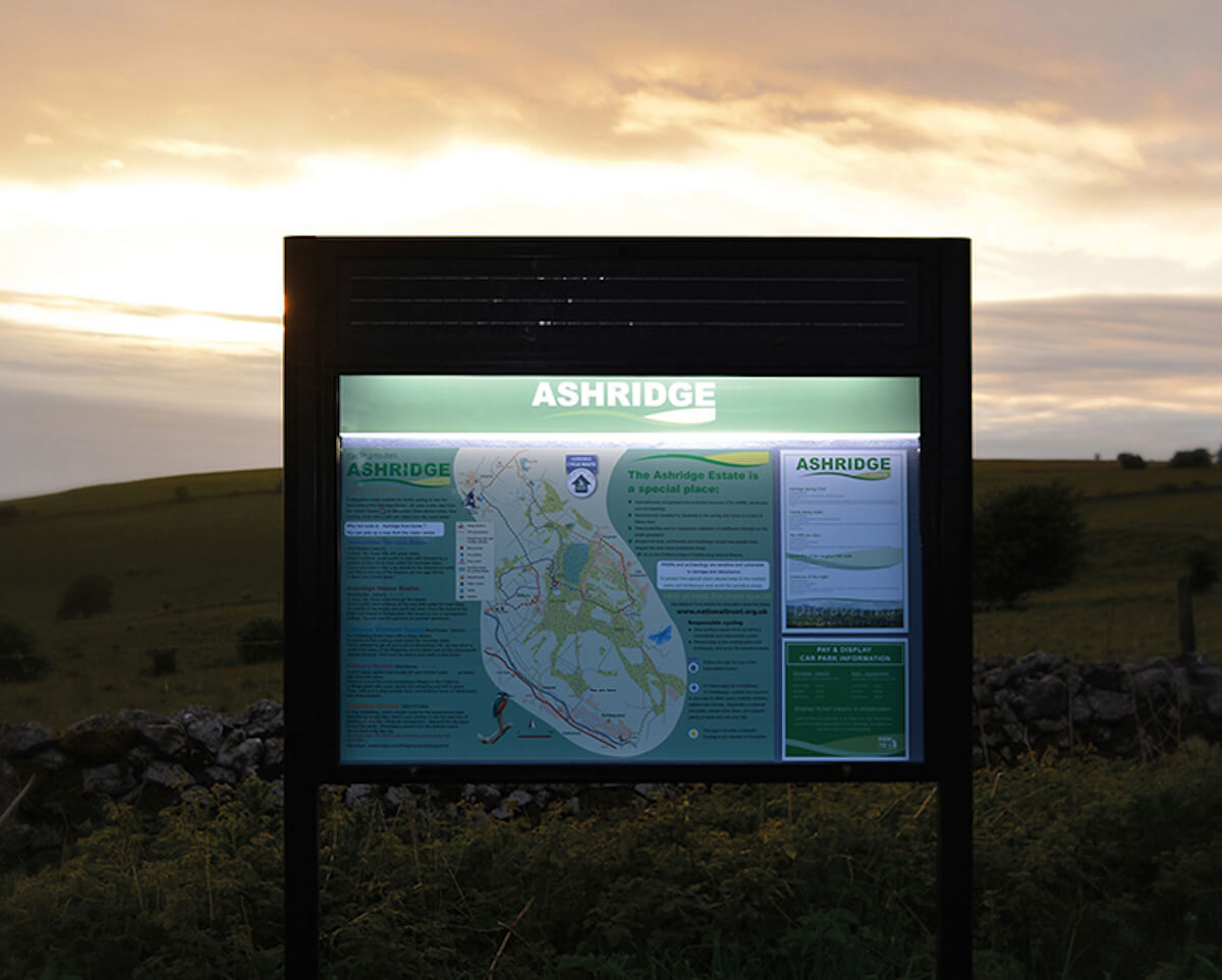 Solar Displays - Signscape and Signconex