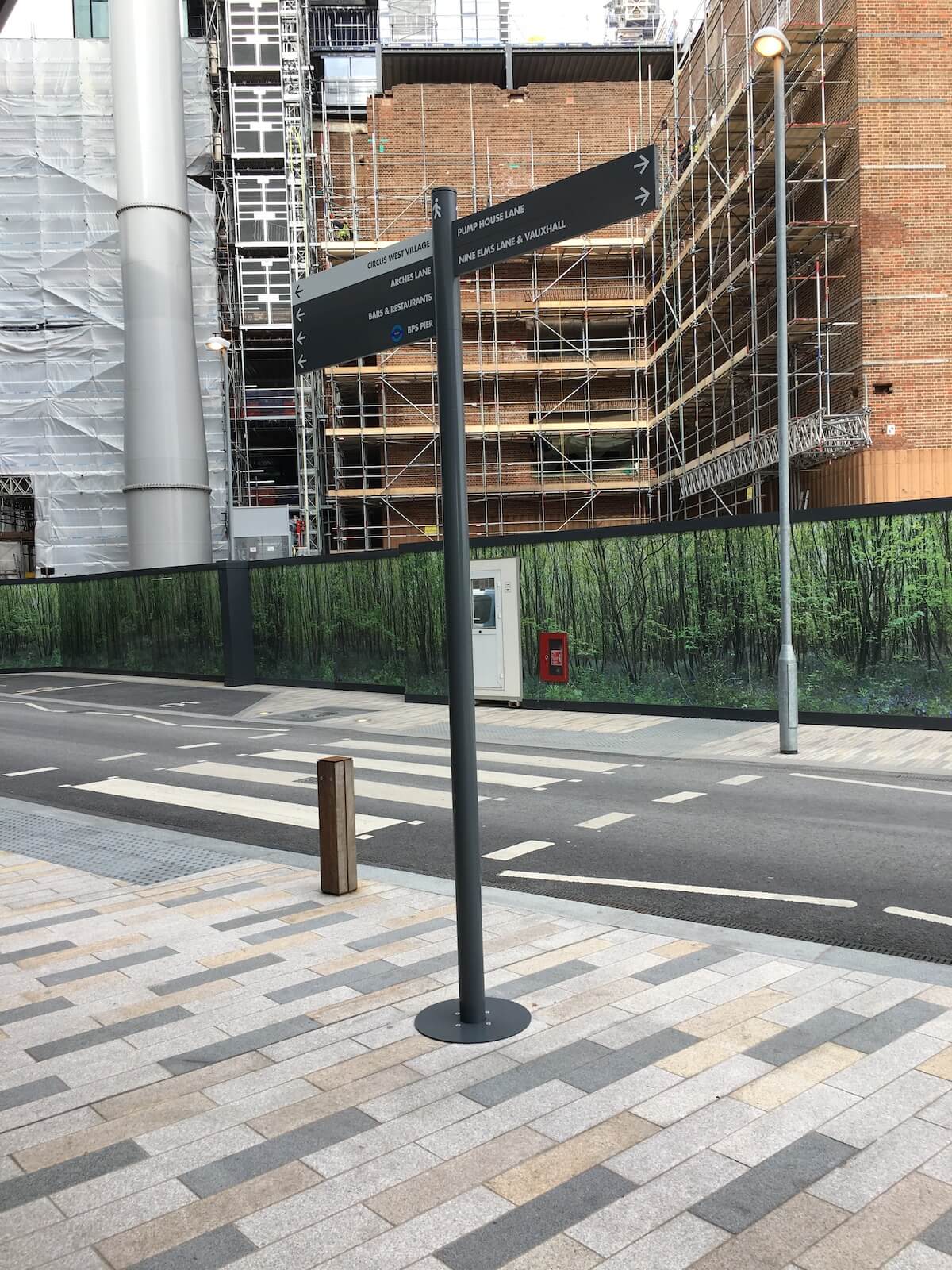 Waypoint Fingerpost Signage - Signscape and Signconex